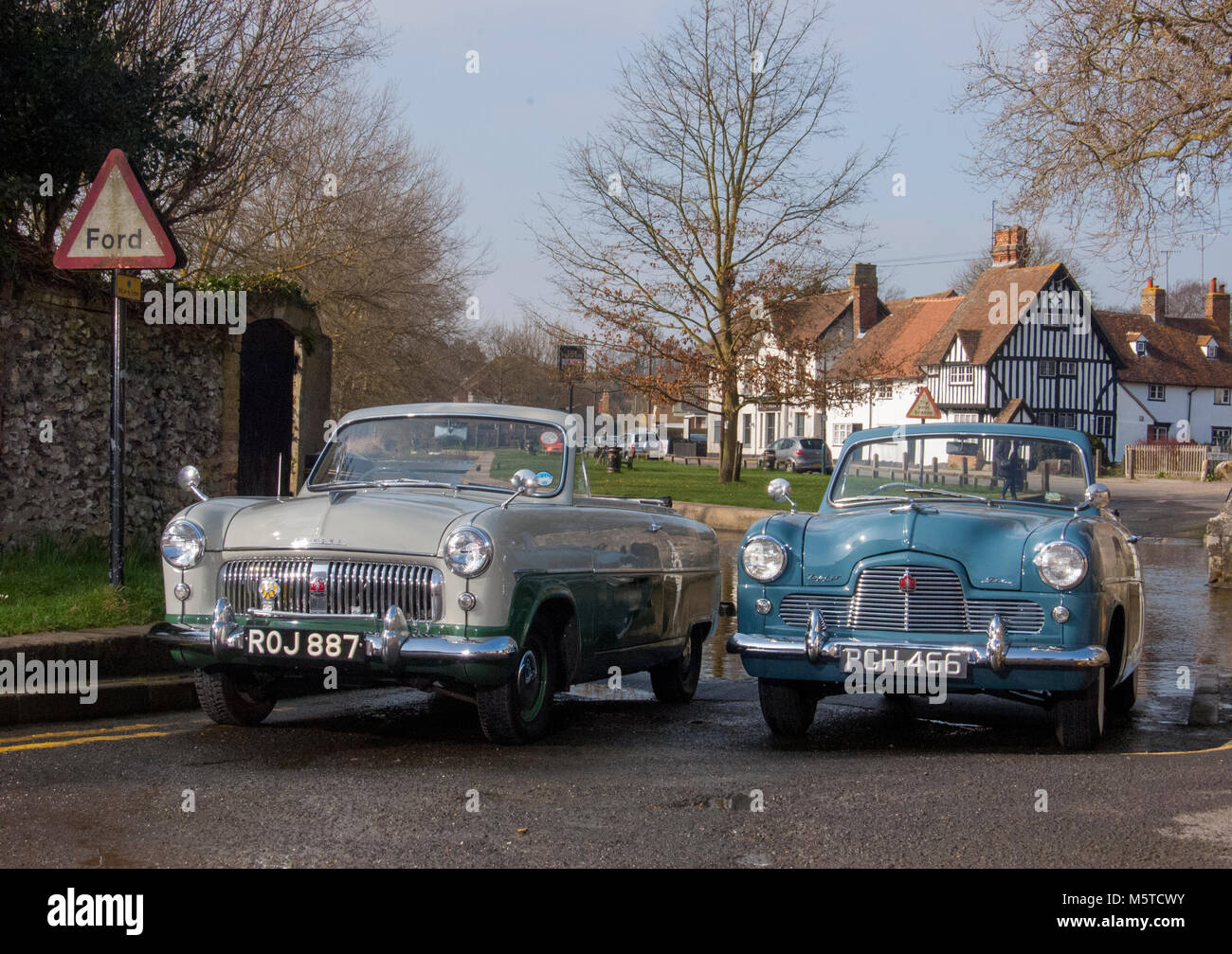 1955 Ford Zephyr Consul convertible, British family car Stock Photo - Alamy