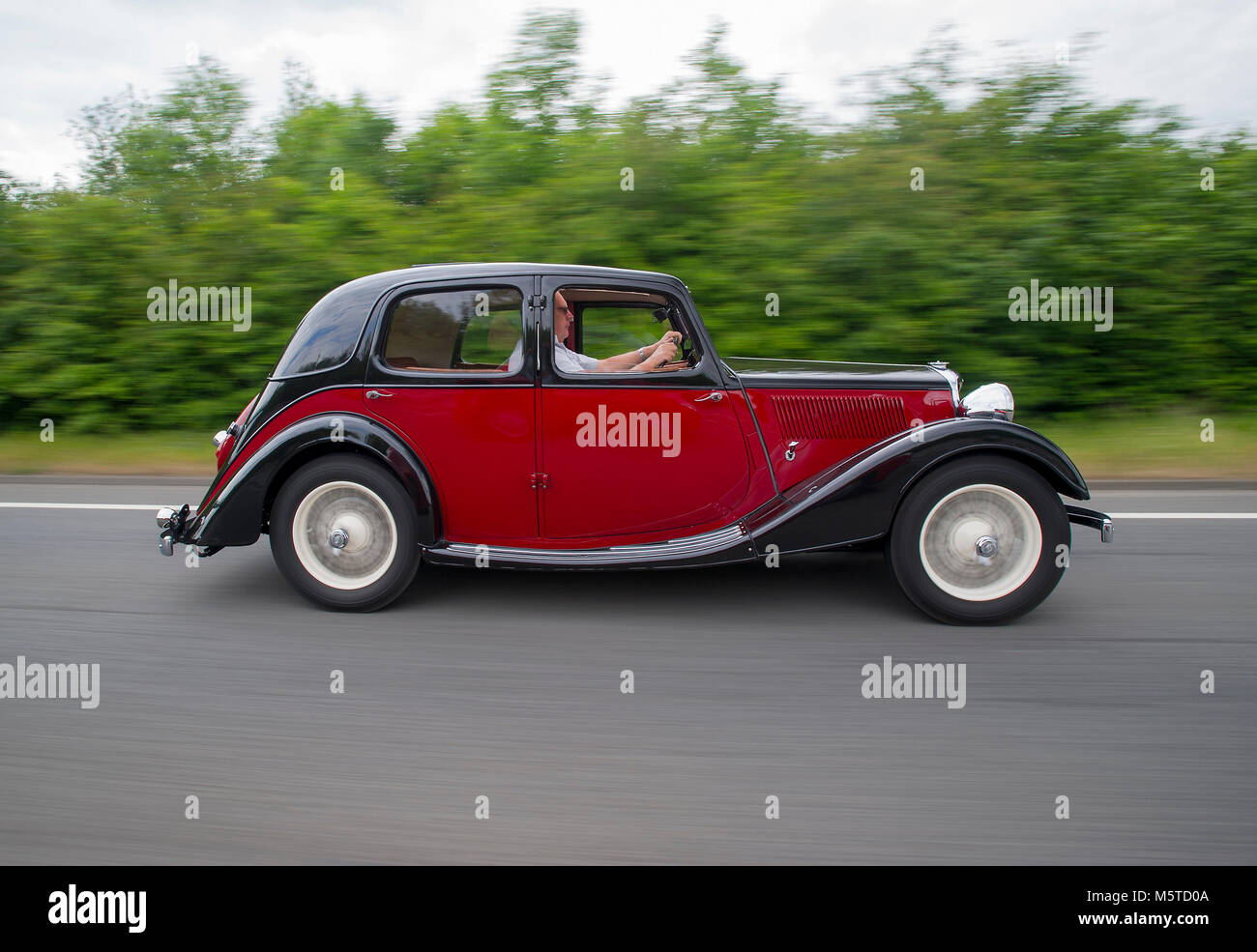 1936 Riley Merlin pre war British sports car Stock Photo - Alamy