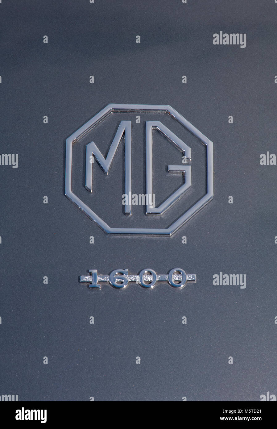 Mga logo hi-res stock photography and images - Alamy