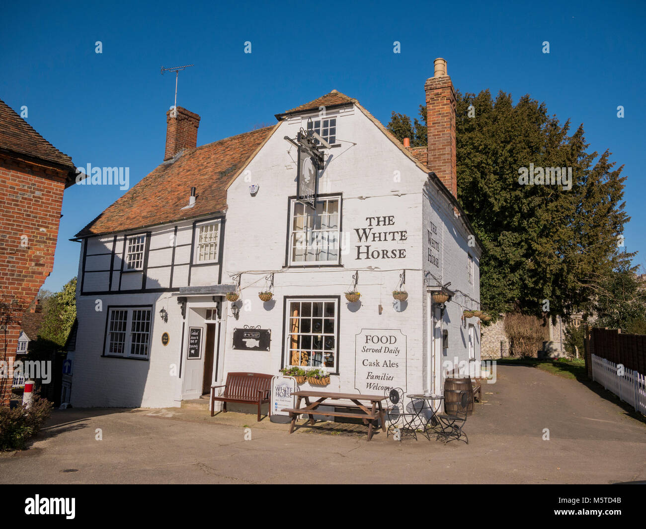 The White Horse Public House, Chilham, Kent Stock Photo - Alamy