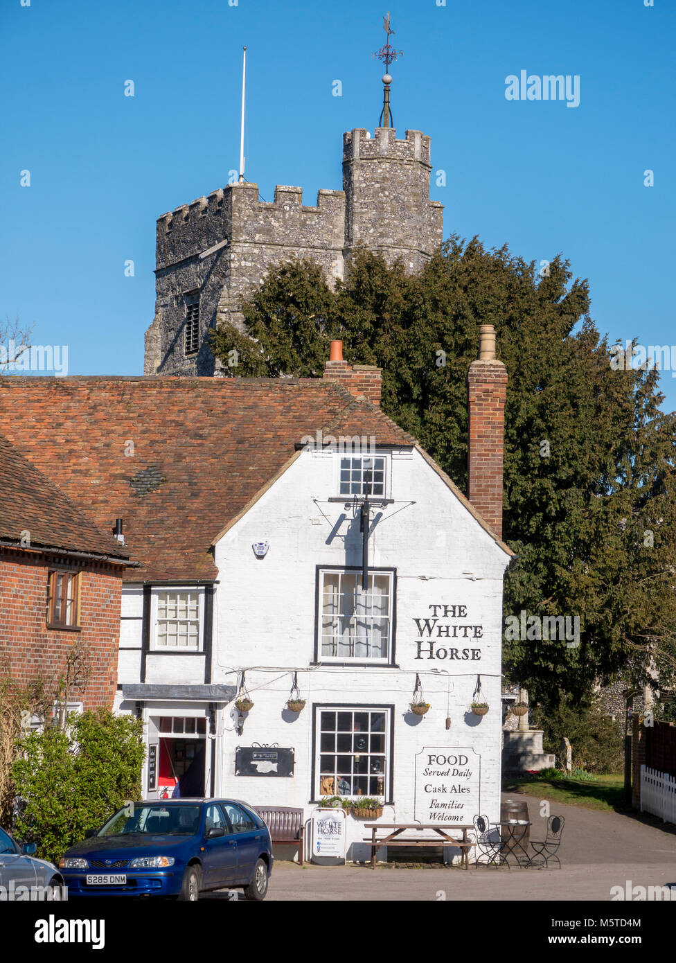 Chilham kent white horse hi-res stock photography and images - Alamy