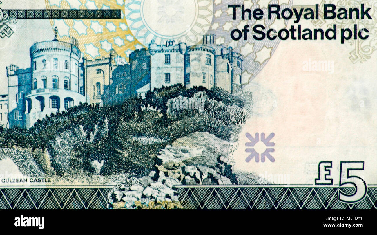 Scottish five pound note hi-res stock photography and images - Alamy