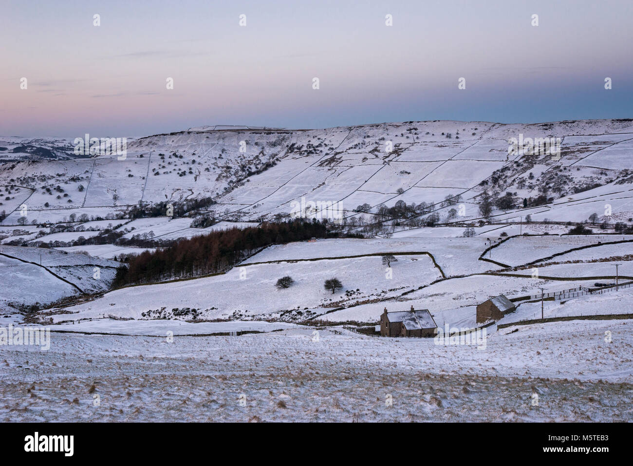 Chinley and peak district hi-res stock photography and images - Alamy