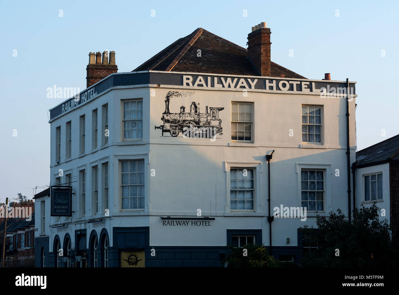 The Railway Hotel, Evesham, Worcestershire, England, UK Stock Photo - Alamy