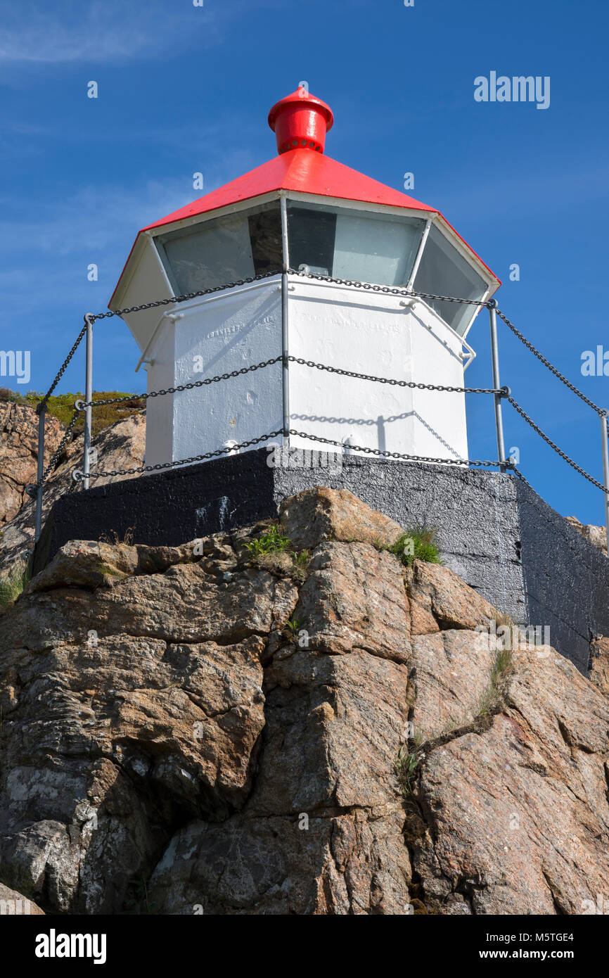 Little lighthouse in the port of Niksund to the Lofoten in Norway Stock ...