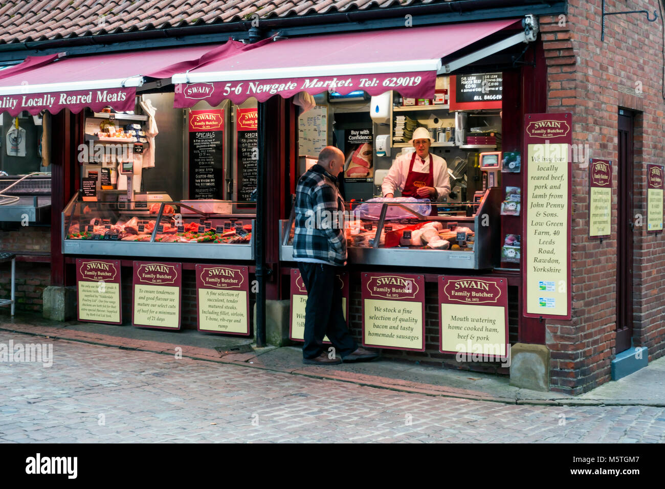 British butcher market hi-res stock photography and images - Alamy