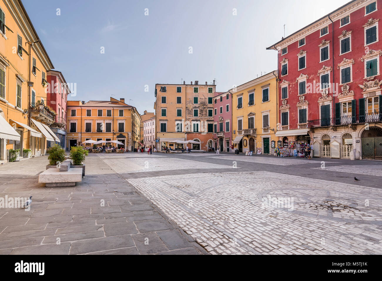 Carrara italy town hi-res stock photography and images - Alamy
