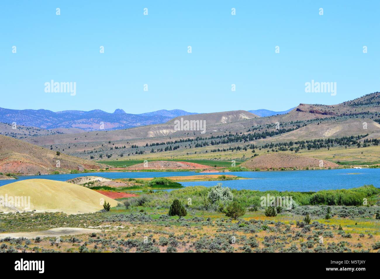 sagebrush-country mountain range, steppe and desert Stock Photo - Alamy