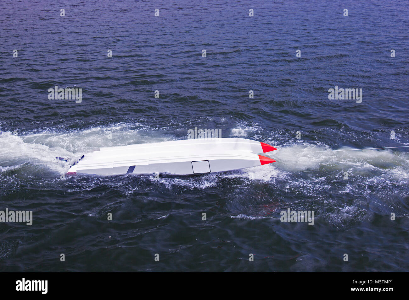 Upside down offshore boat hi-res stock photography and images - Alamy