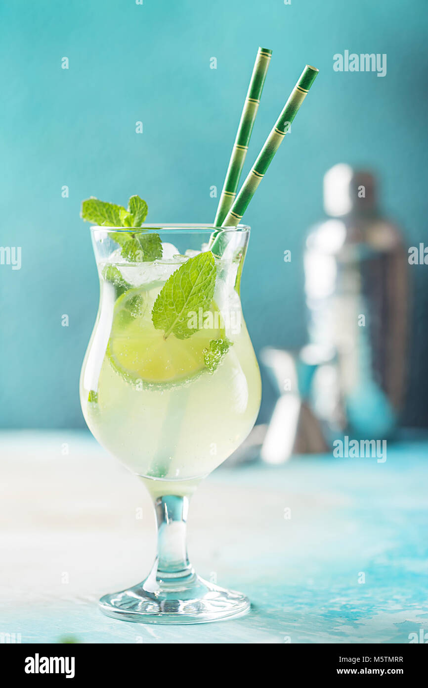 Mojito cocktail with lime and mint Stock Photo - Alamy