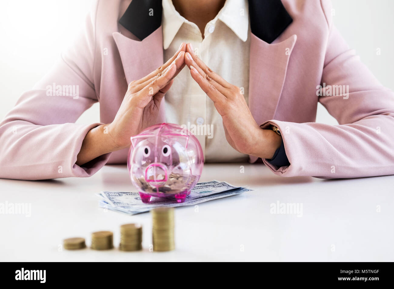 business man counting money at the table, accounting concept Stock ...