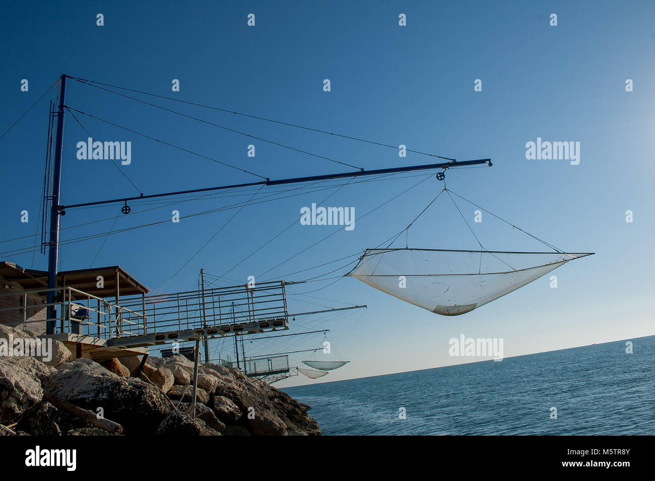 Suspended decks hi-res stock photography and images - Alamy