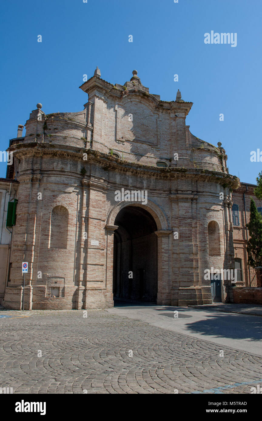 door entry city Stock Photo - Alamy