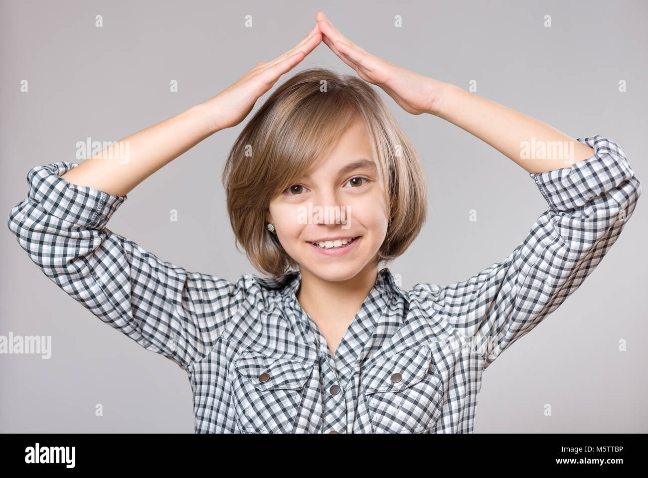 Portrait of little girl Stock Photo - Alamy