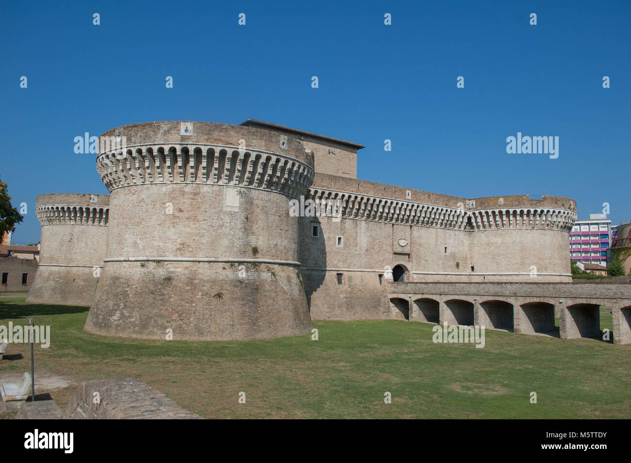 fortress medieval Italy Stock Photo - Alamy