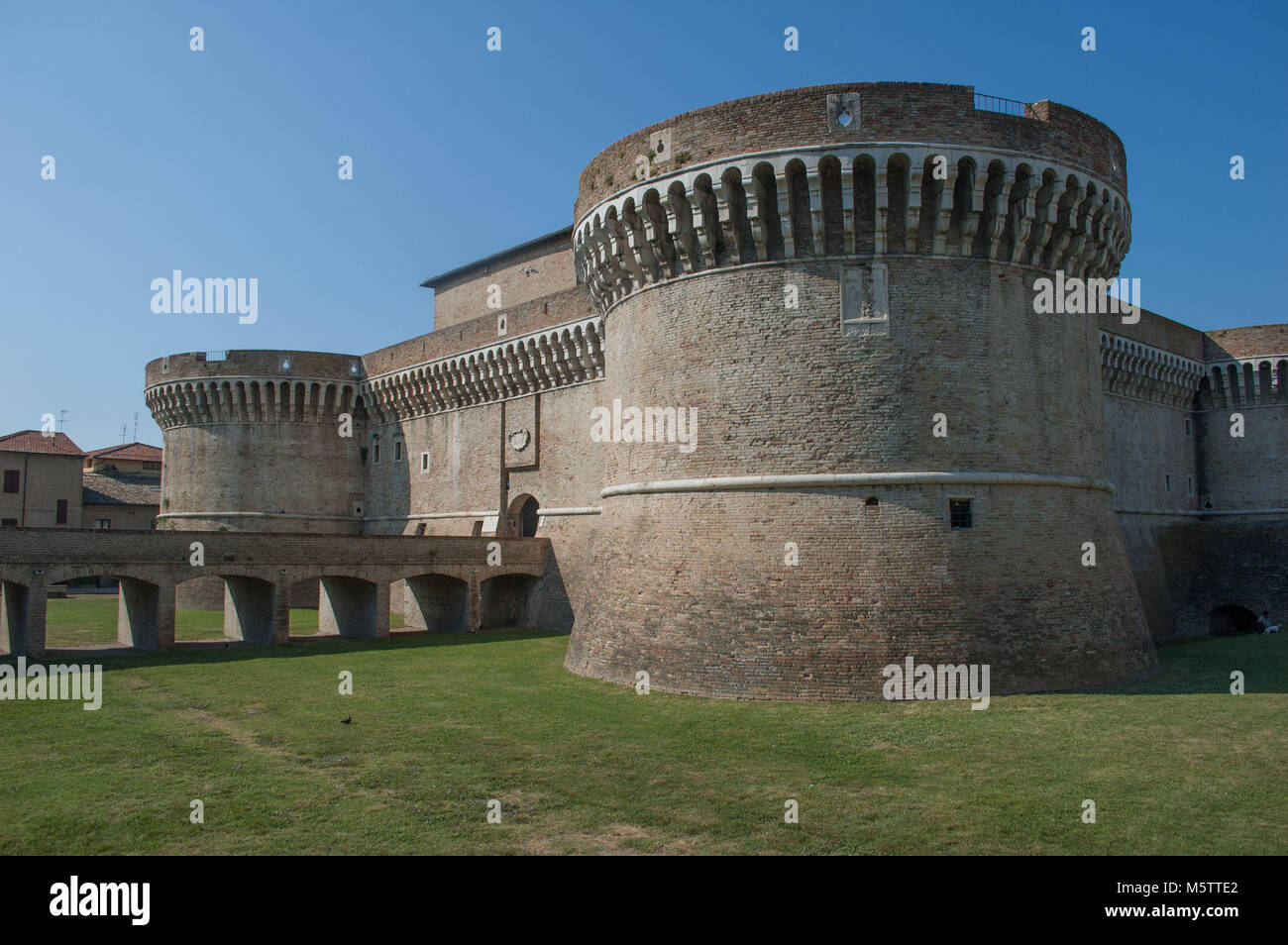 fortress medieval Italy Stock Photo - Alamy