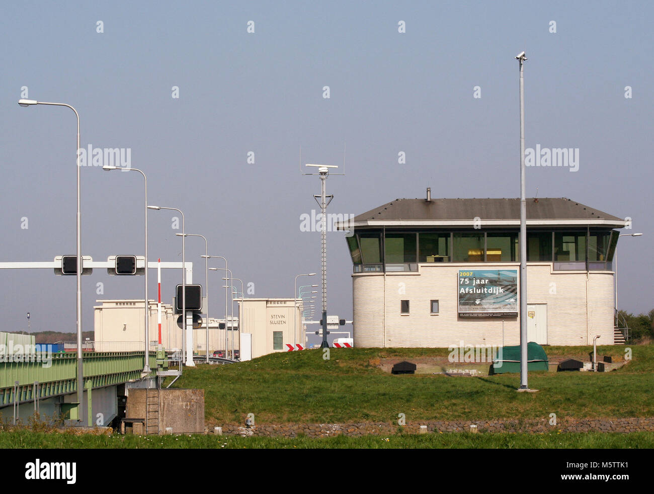 The dam keepers house hi-res stock photography and images - Alamy