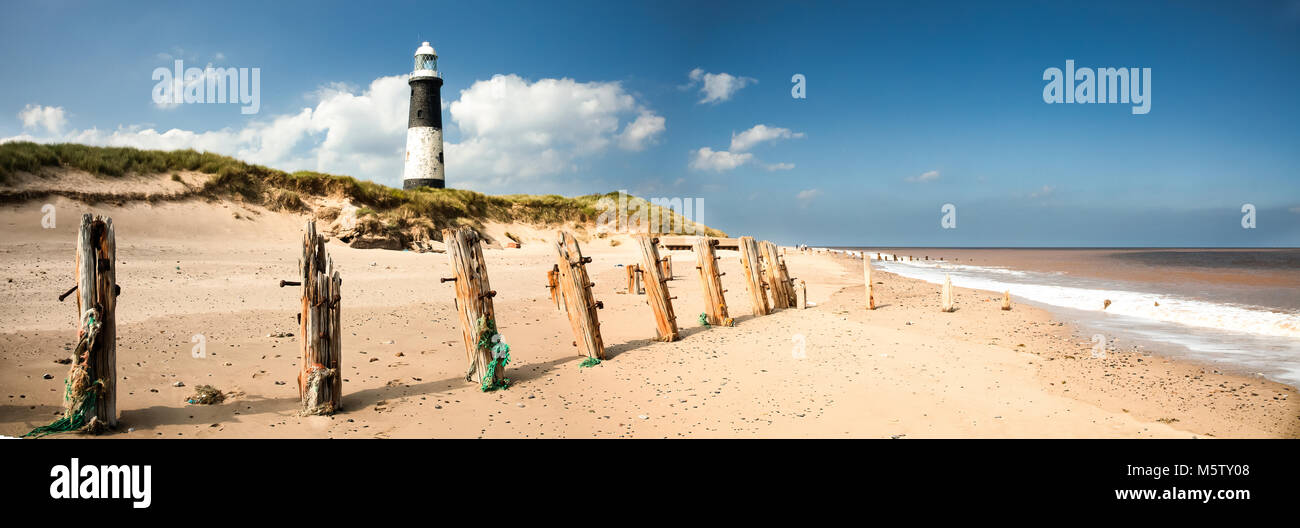 Spurn point hi-res stock photography and images - Alamy
