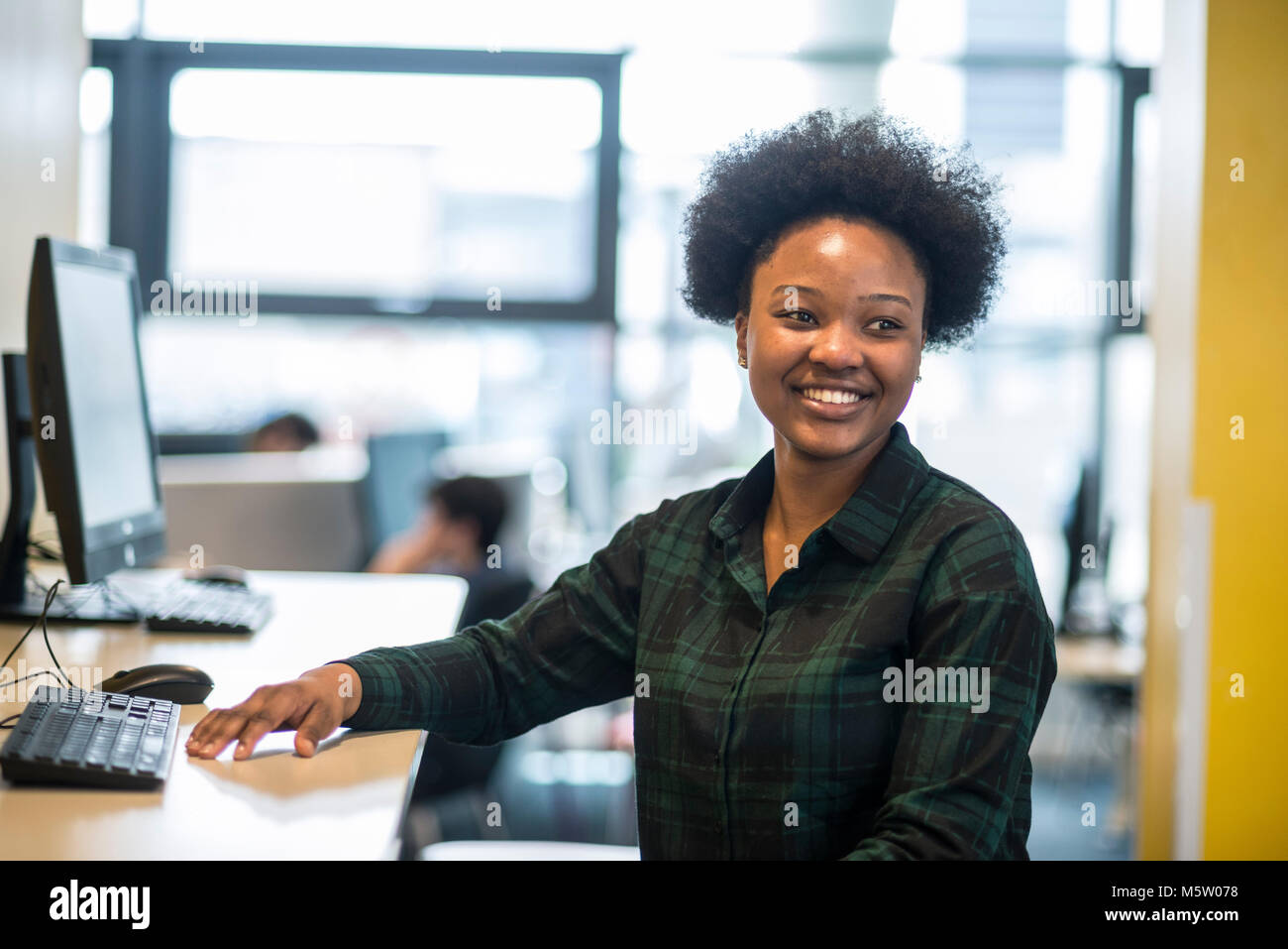 Black student computer classroom hi-res stock photography and images ...