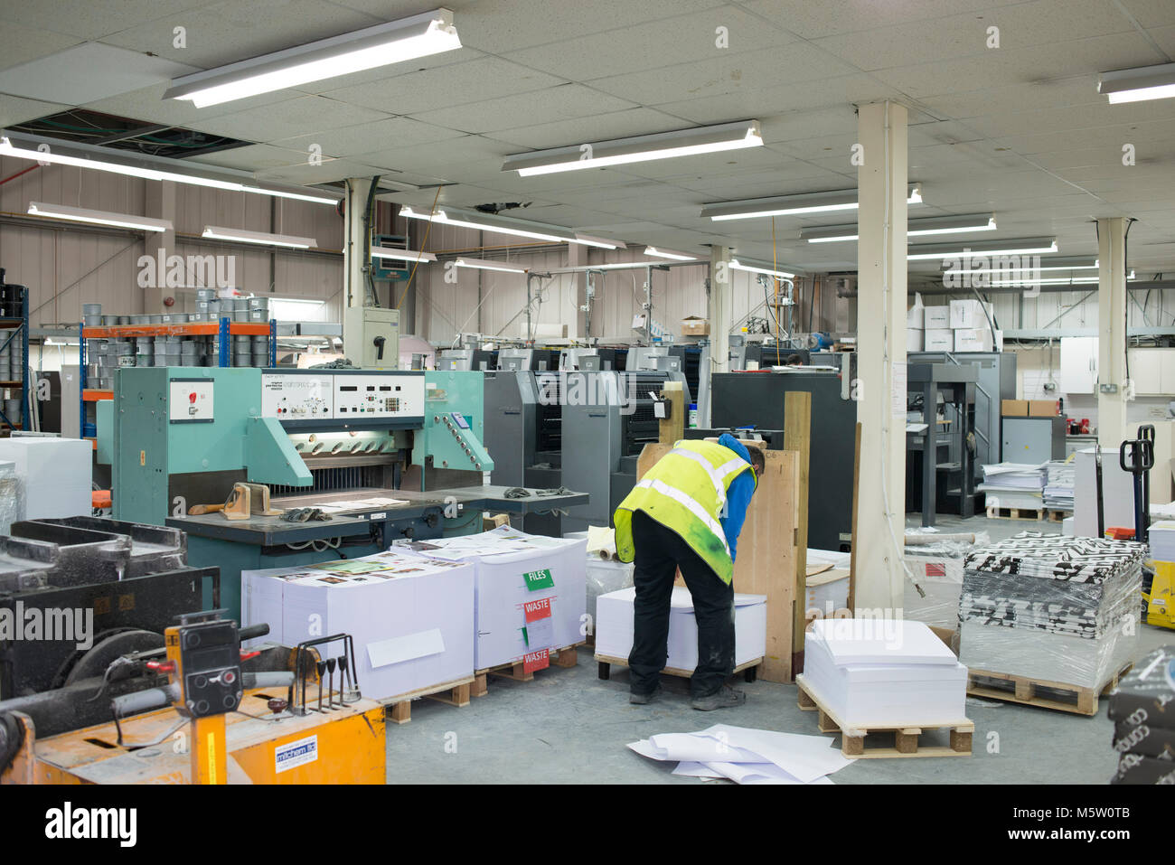 Print magazing hi-res stock photography and images - Alamy