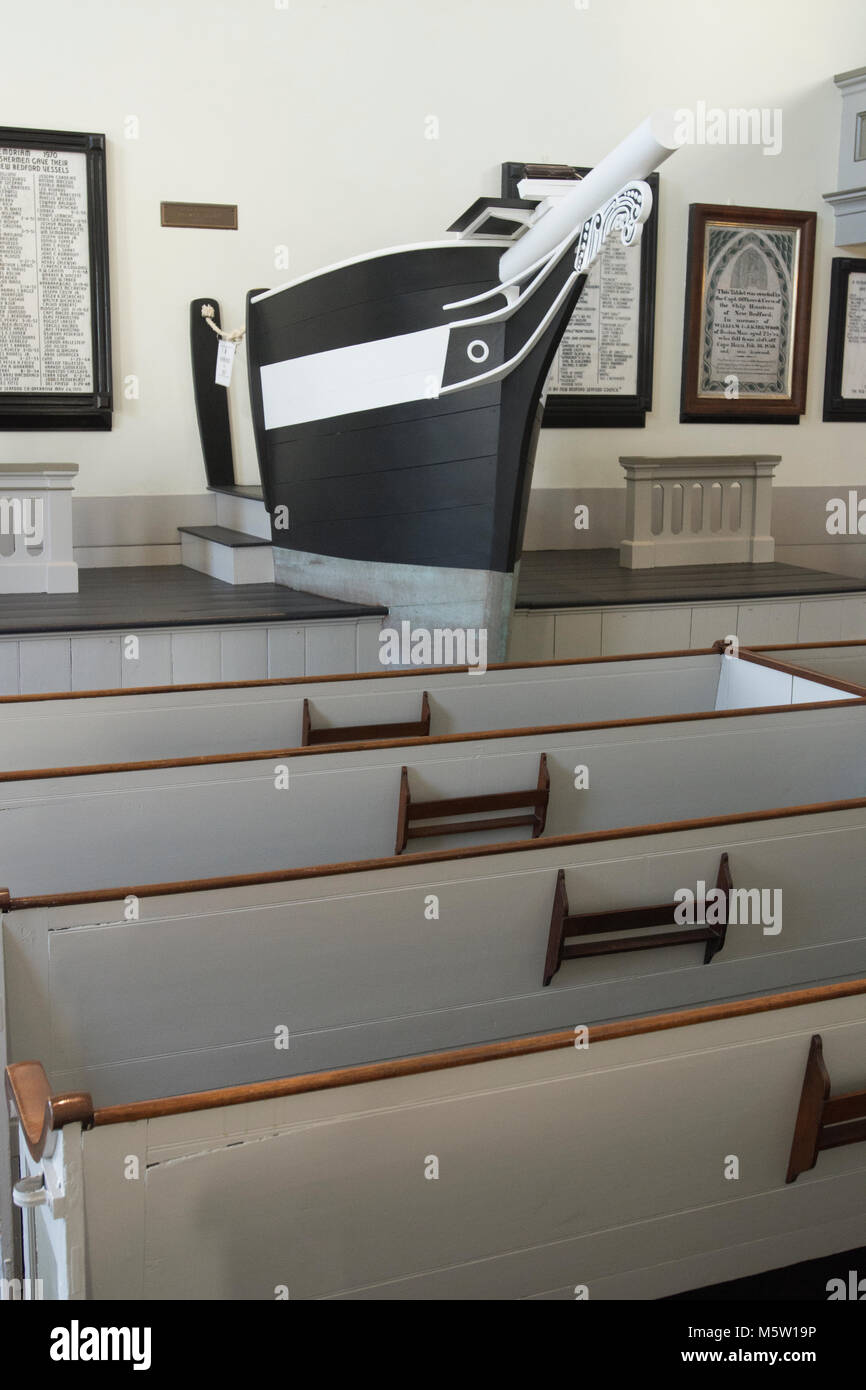 Bow shaped pulpit hi-res stock photography and images - Alamy