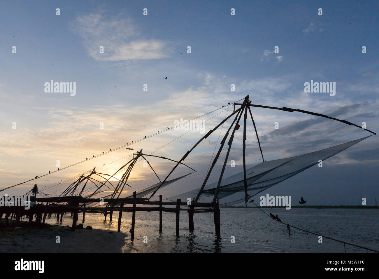 Fixed fishing net hi-res stock photography and images - Alamy