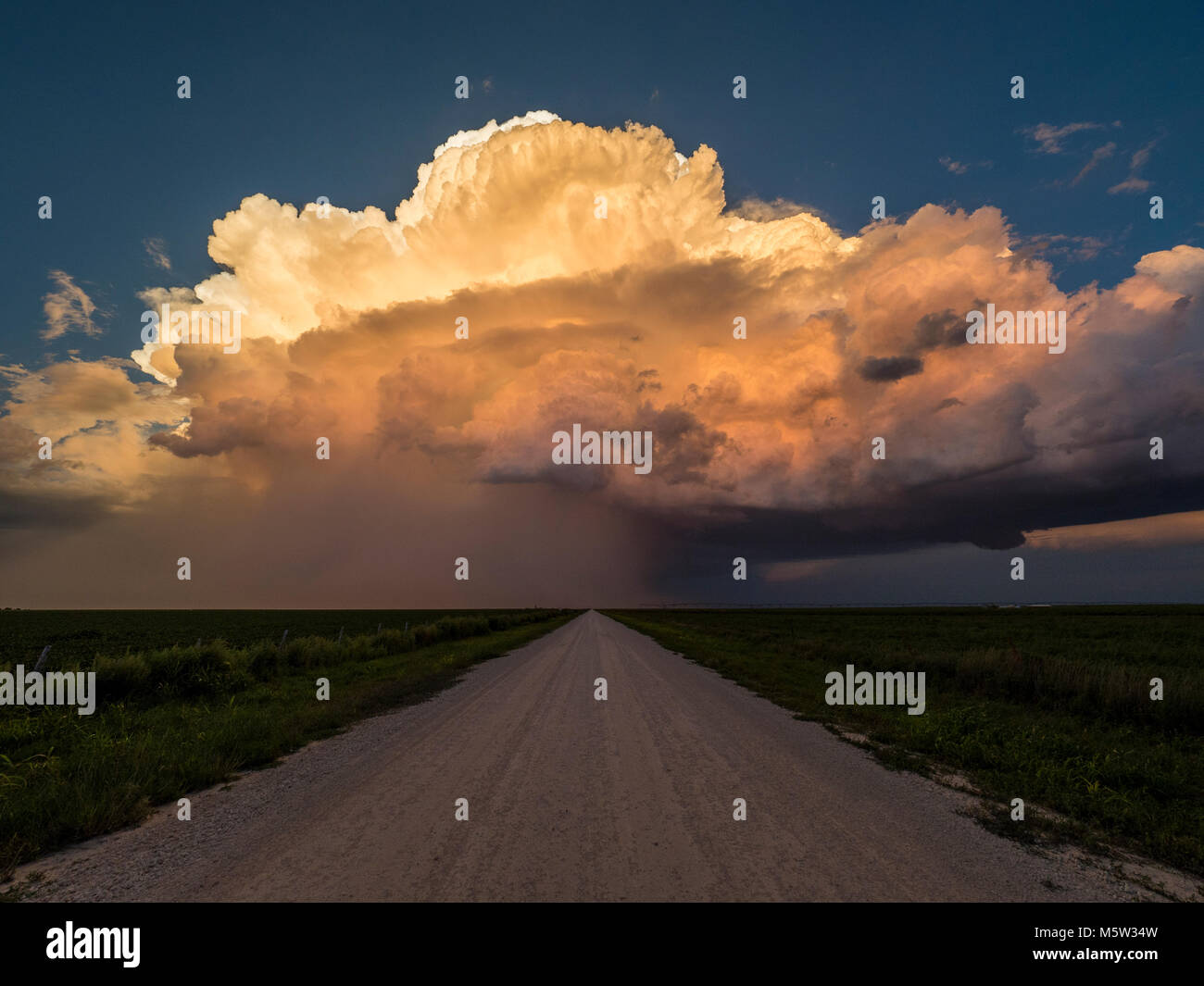 Texas supercell hi-res stock photography and images - Alamy