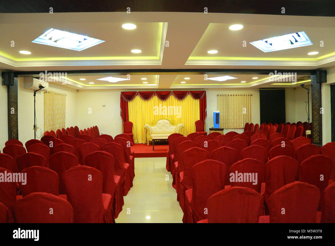 stage decorations with Fabric Sofa Over Red Carpet Stock Photo - Alamy