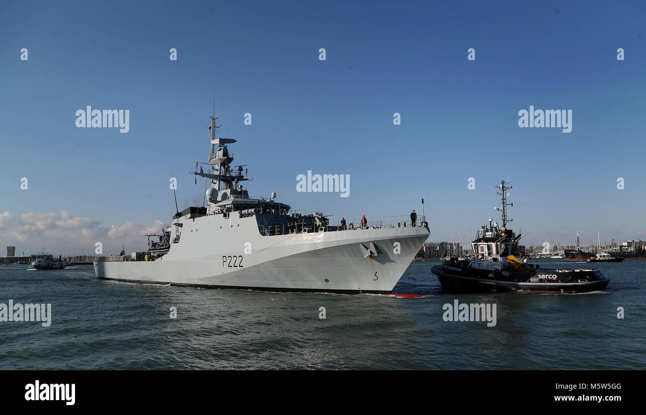 Hms forth hi-res stock photography and images - Alamy