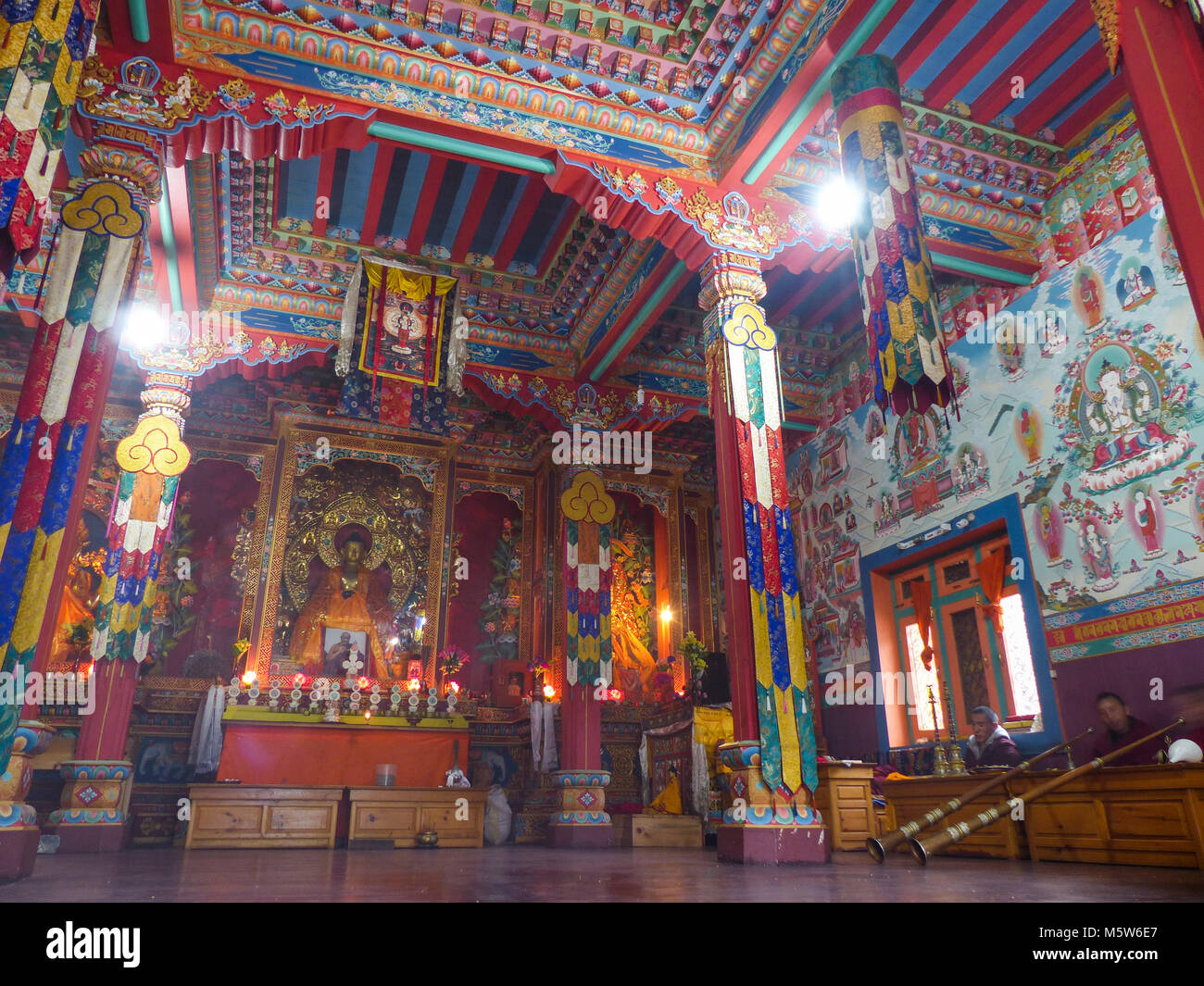 Nepal monks temple ceremony hi-res stock photography and images - Alamy