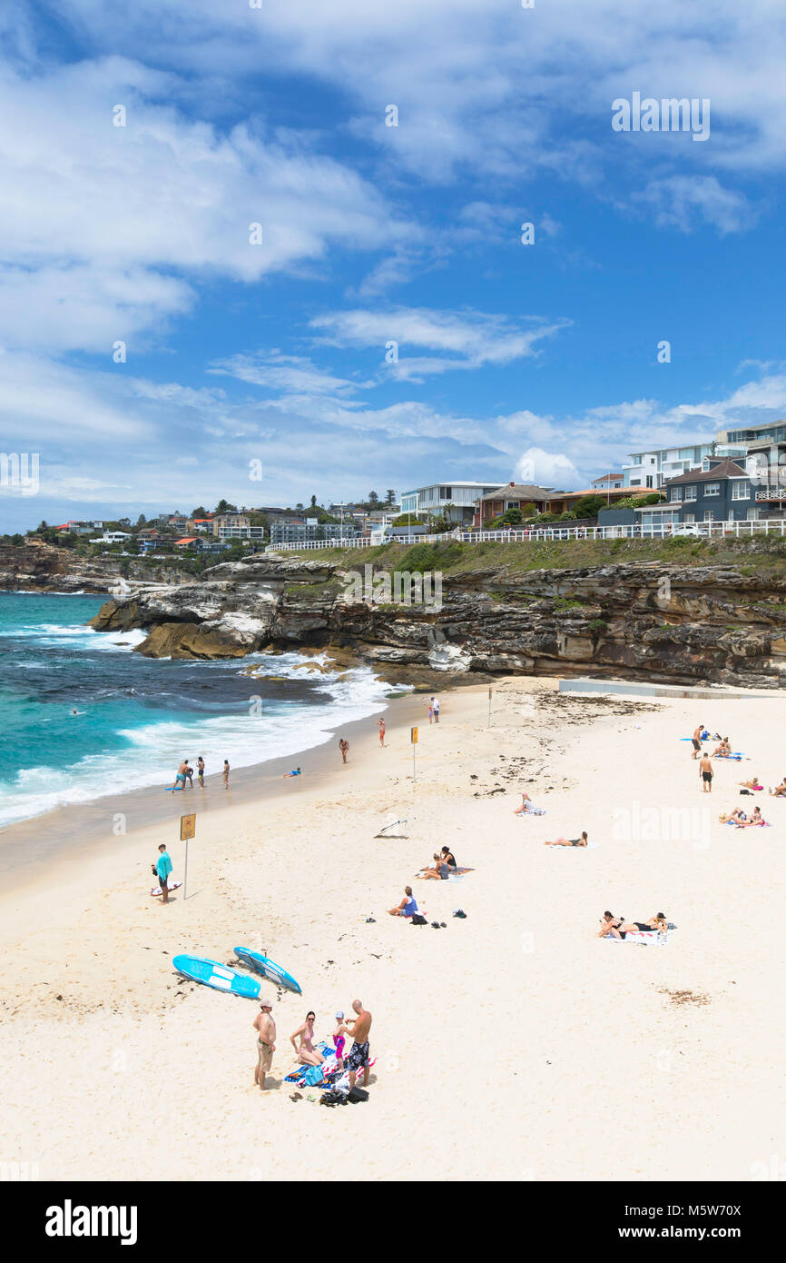 Tamarama beach hi-res stock photography and images - Alamy