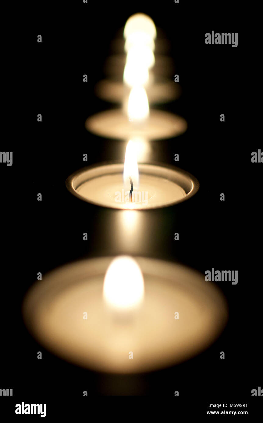 Candlelit pathway hi-res stock photography and images - Alamy