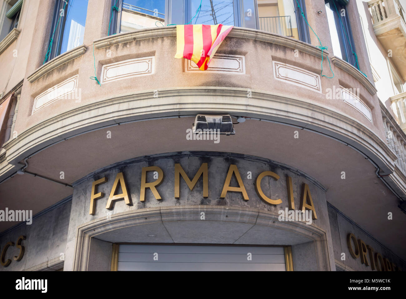 Farmacia Facade High Resolution Stock Photography and Images - Alamy