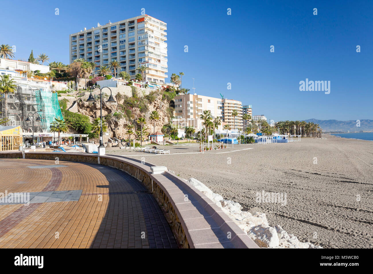 El bajondillo beach torremolinos costa hi-res stock photography and ...