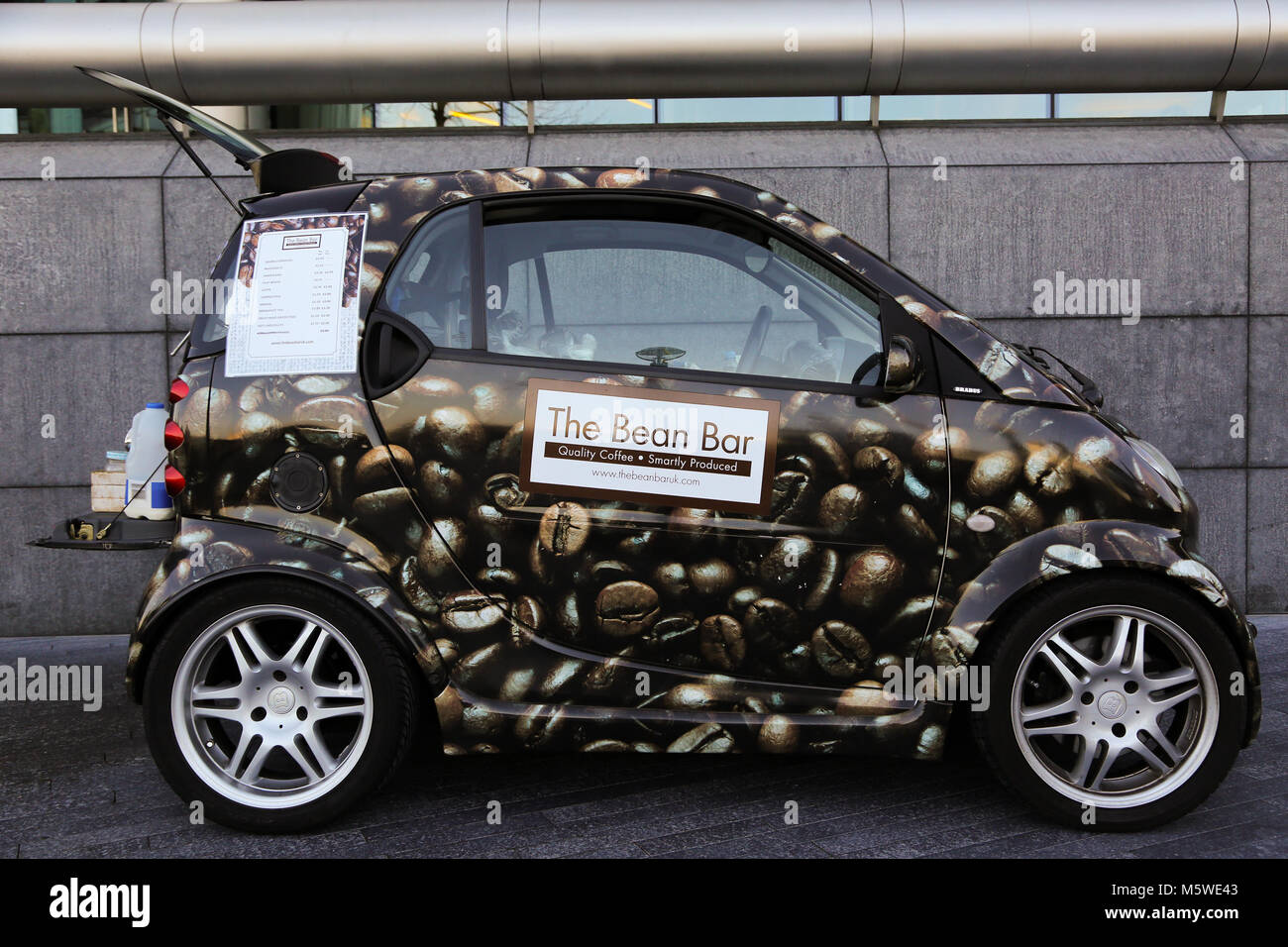 Chocolate smart car hi-res stock photography and images - Alamy