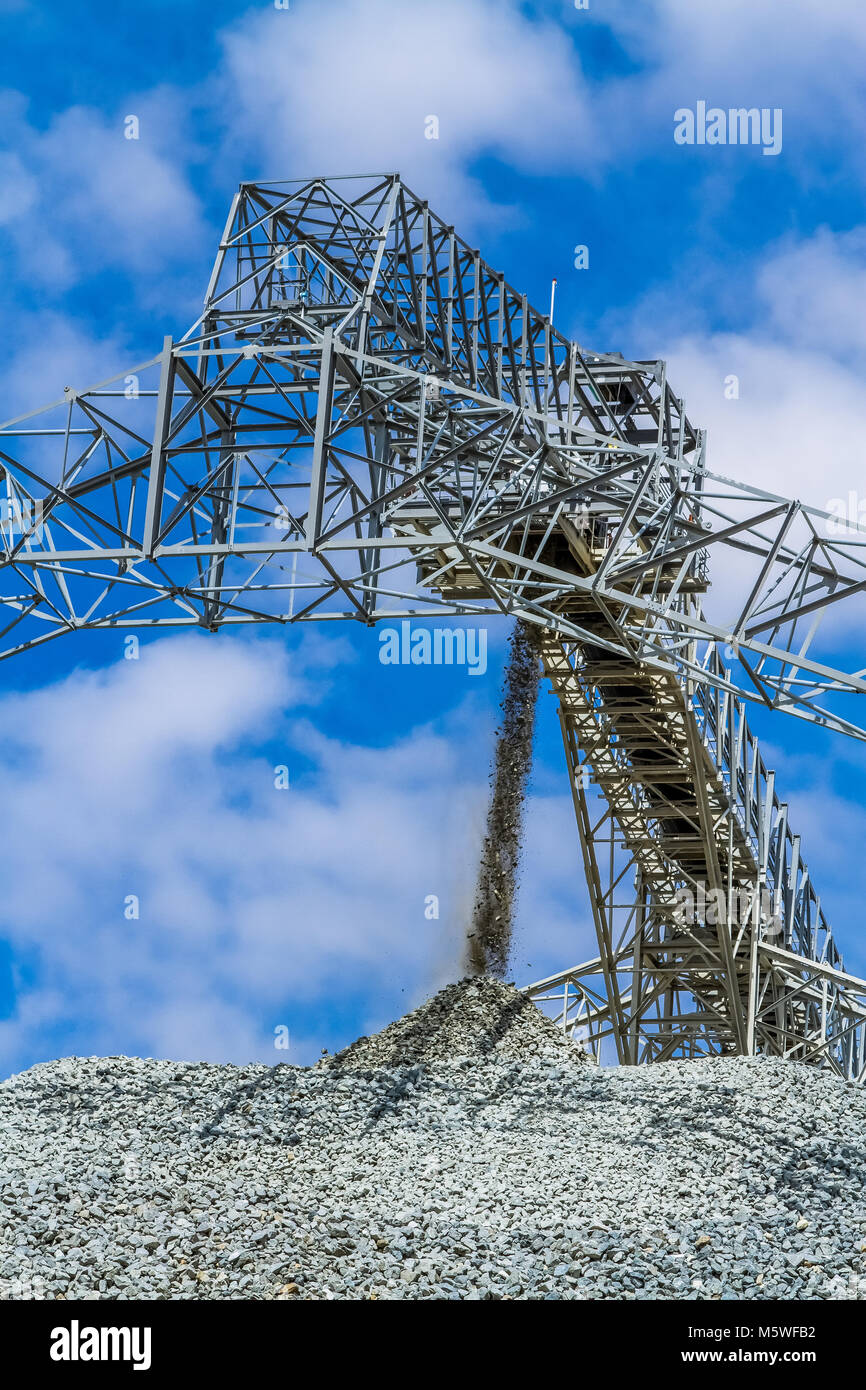 Platinum ore hi-res stock photography and images - Alamy