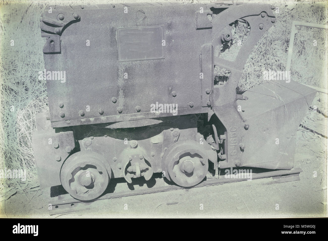 Old gold mining rail cart hi-res stock photography and images - Alamy