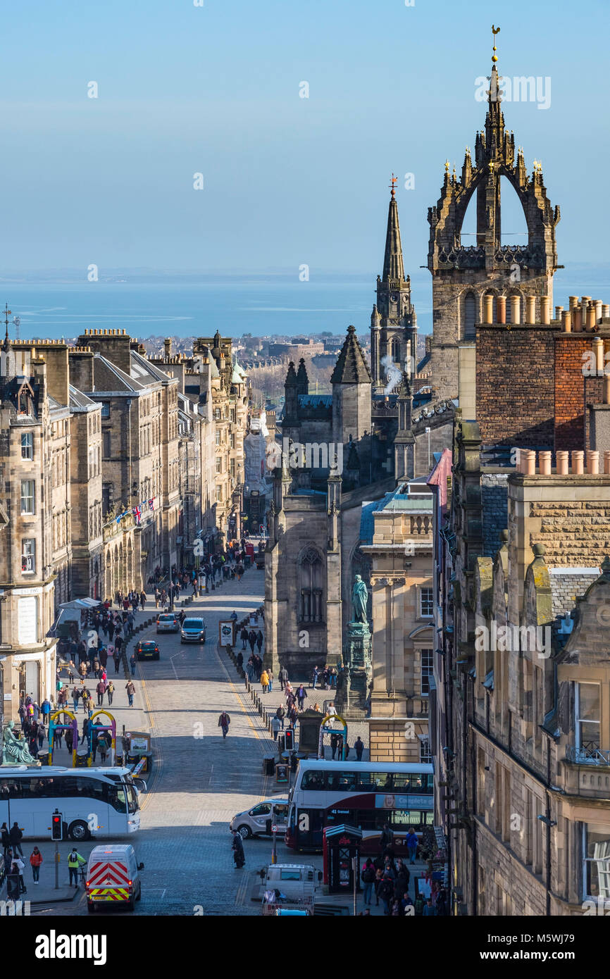 Medieval scottish town hi-res stock photography and images - Alamy