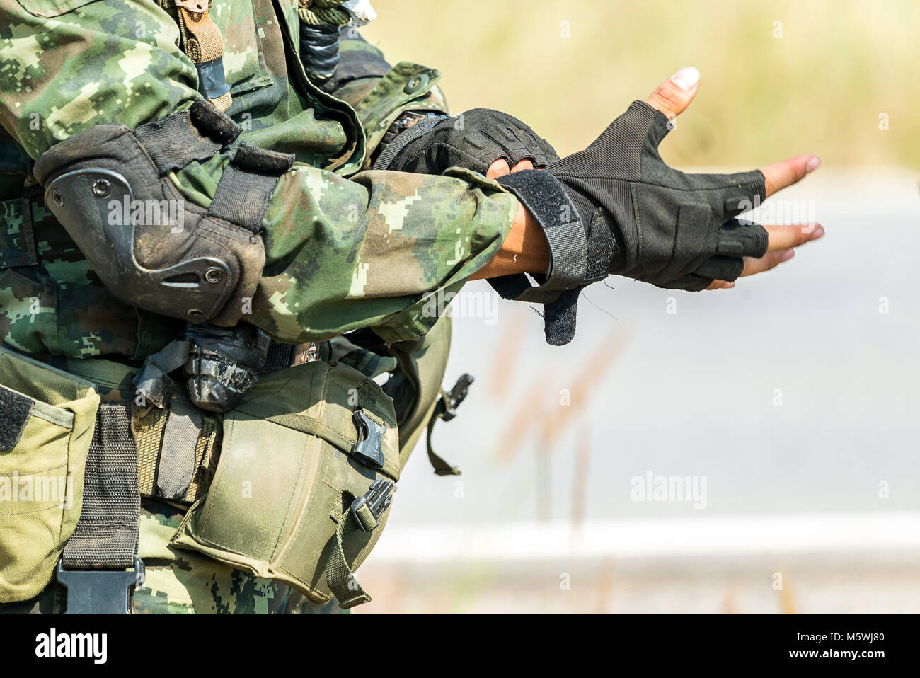 Soldier preparation ready for war and combat and eaiting command Stock ...