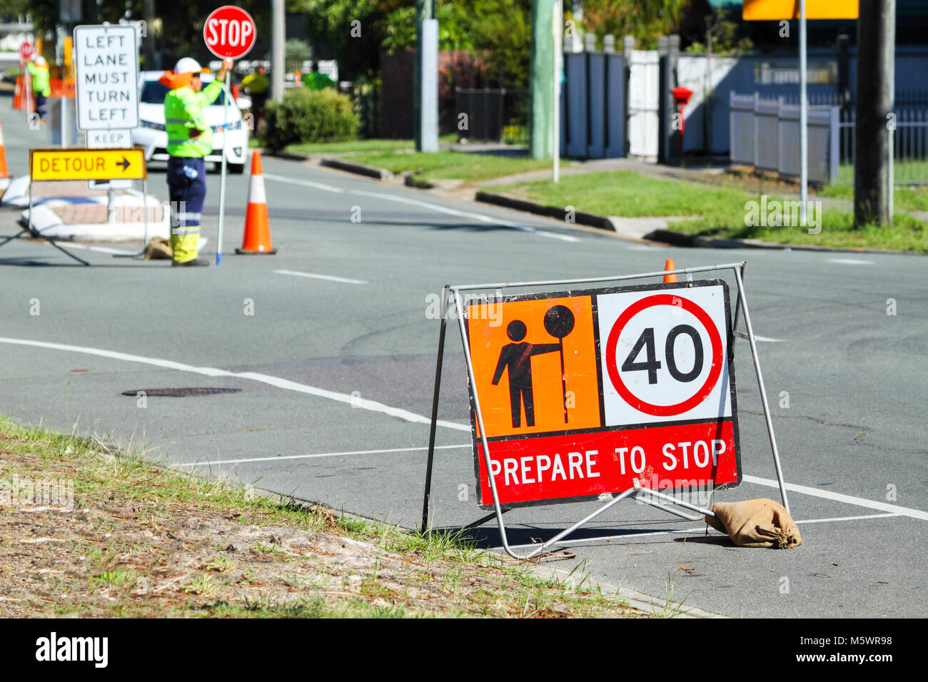 Stop go worker hi-res stock photography and images - Alamy