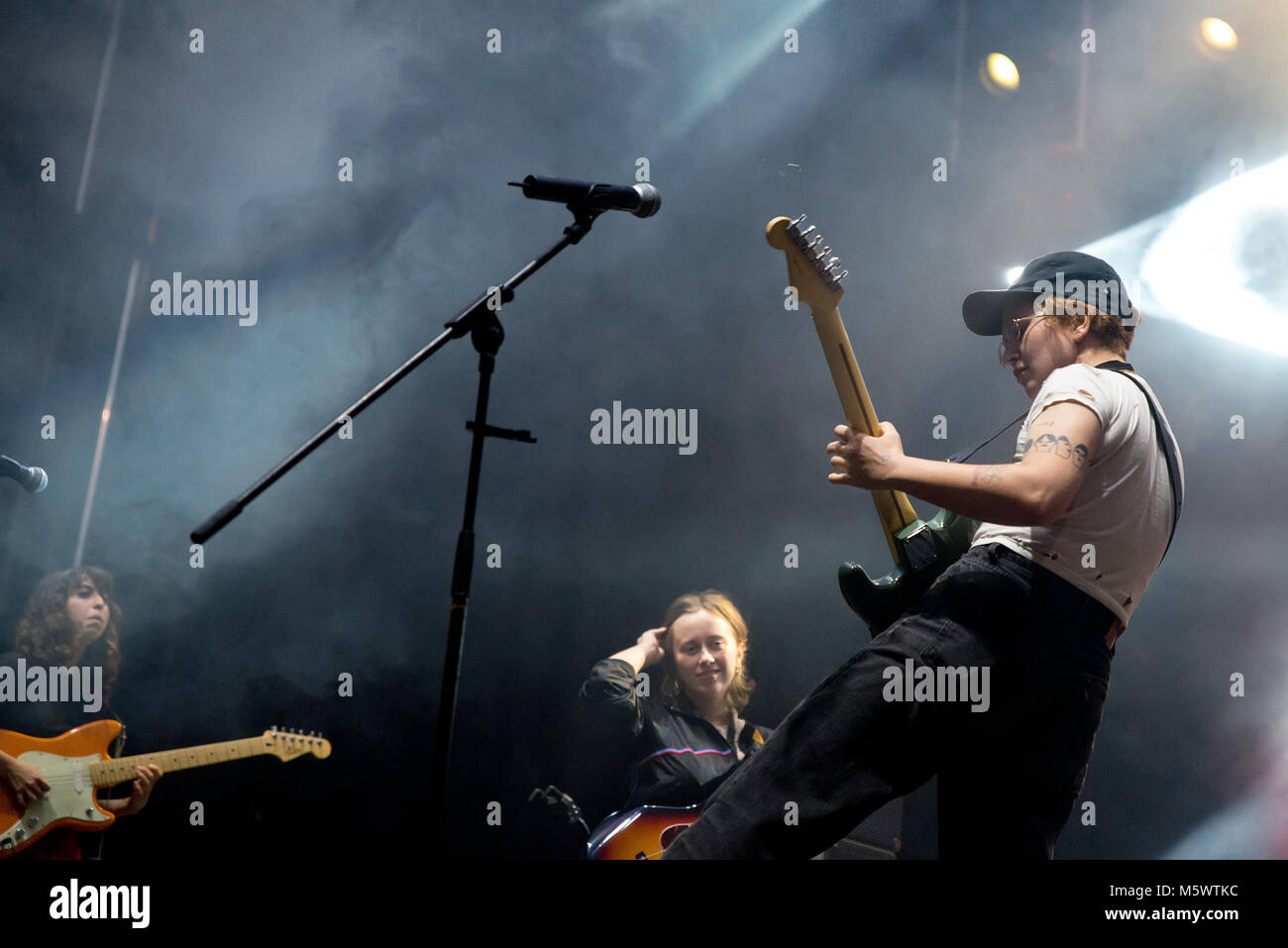 Girlpool band hi-res stock photography and images - Alamy