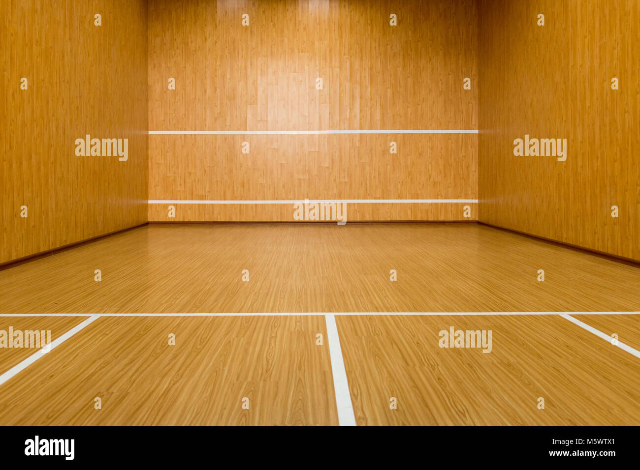 Squash court hi-res stock photography and images - Alamy