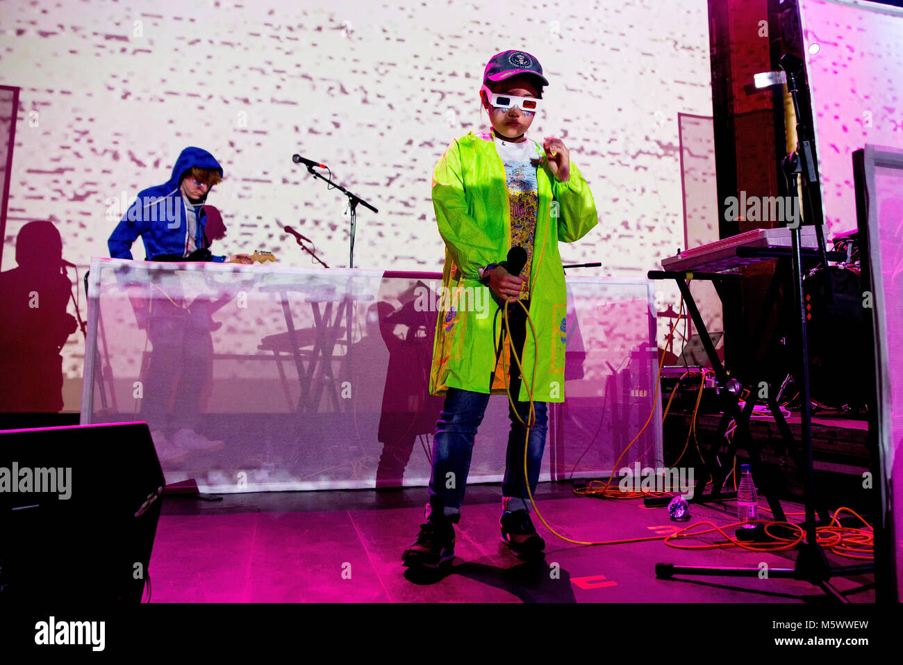 Superorganism band hi-res stock photography and images - Alamy