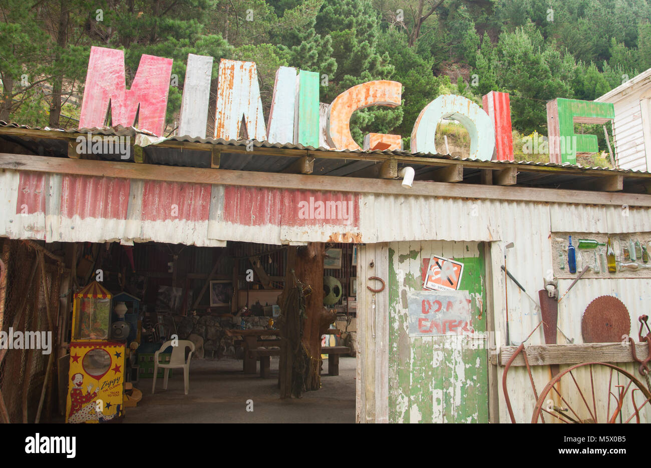 Mini Golf Metal Sign Stock Photo - Alamy
