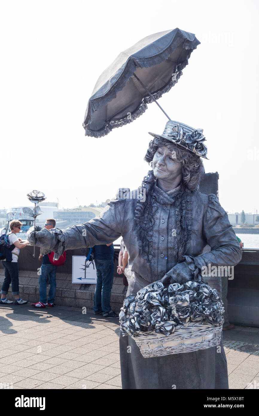 Mimes hi-res stock photography and images - Alamy