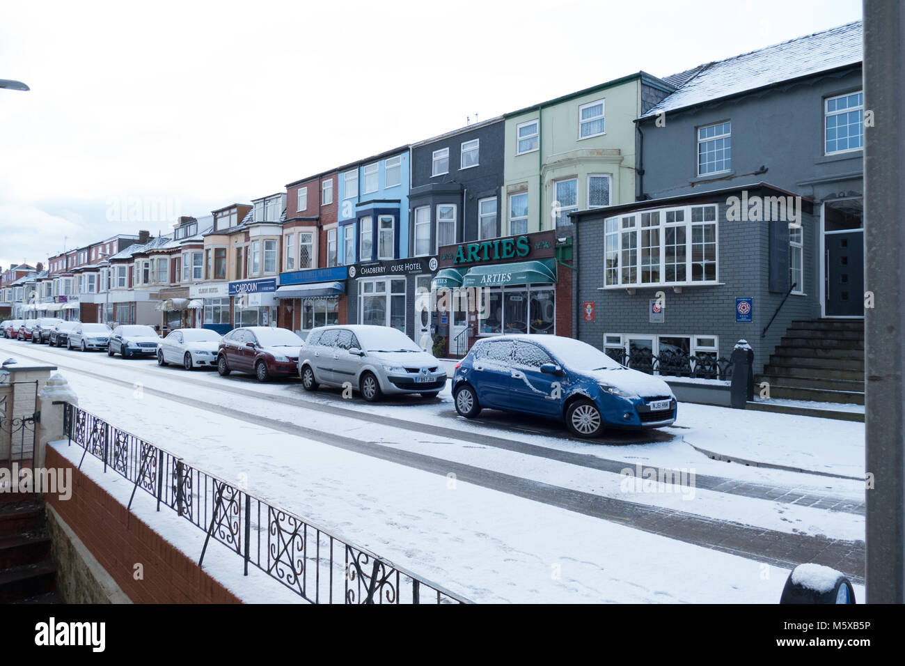 Blackpool. 27th Feb, 2018. UK Weather:Snow fall in Blackpool as the ...