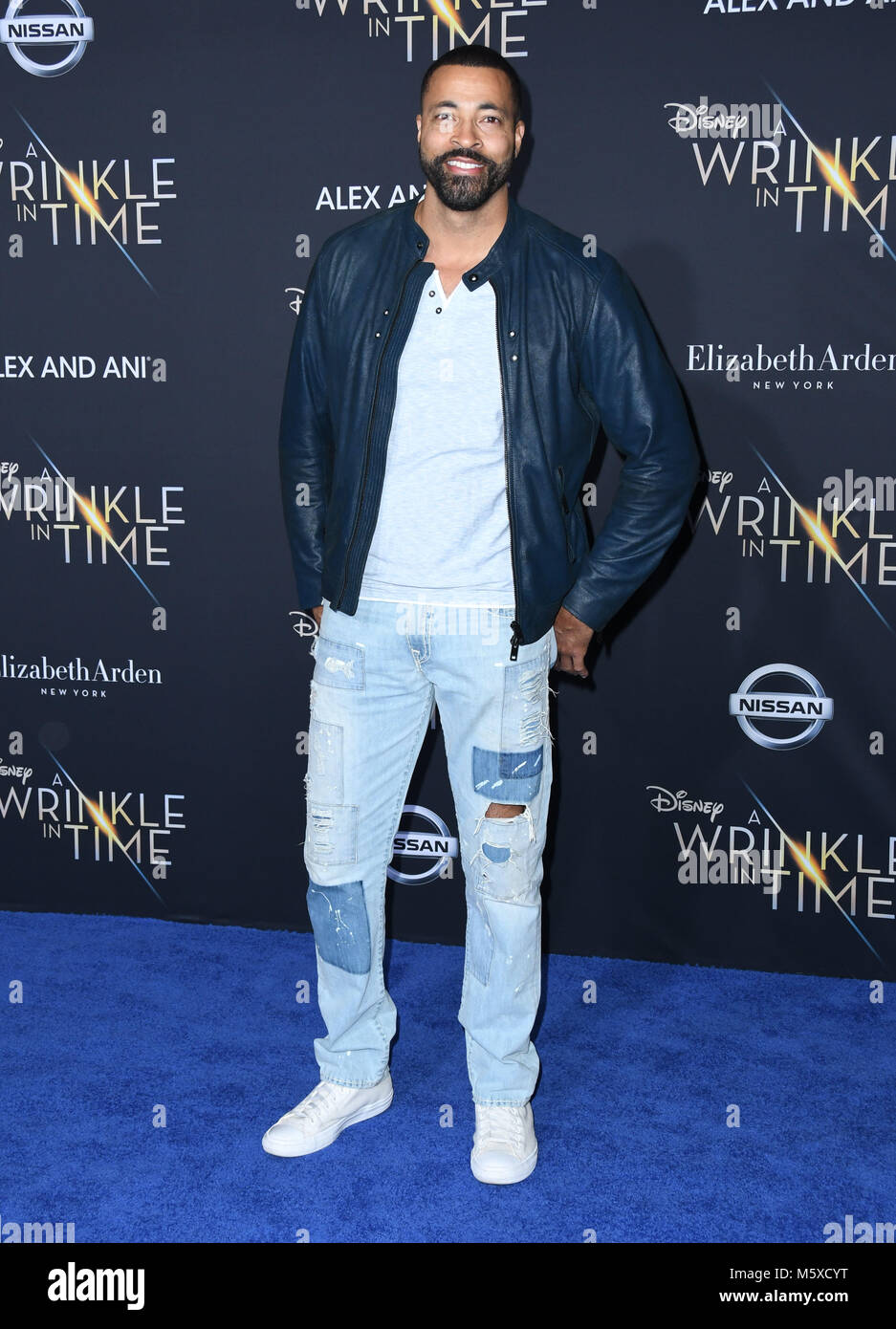 Disneys timon hi-res stock photography and images - Alamy