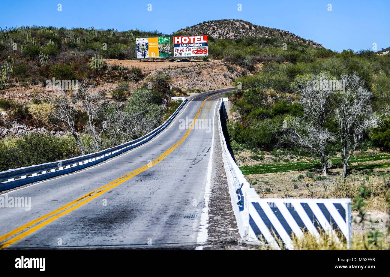 bridge and road that crosses the river. Entry and exit to the Moctezuma ...