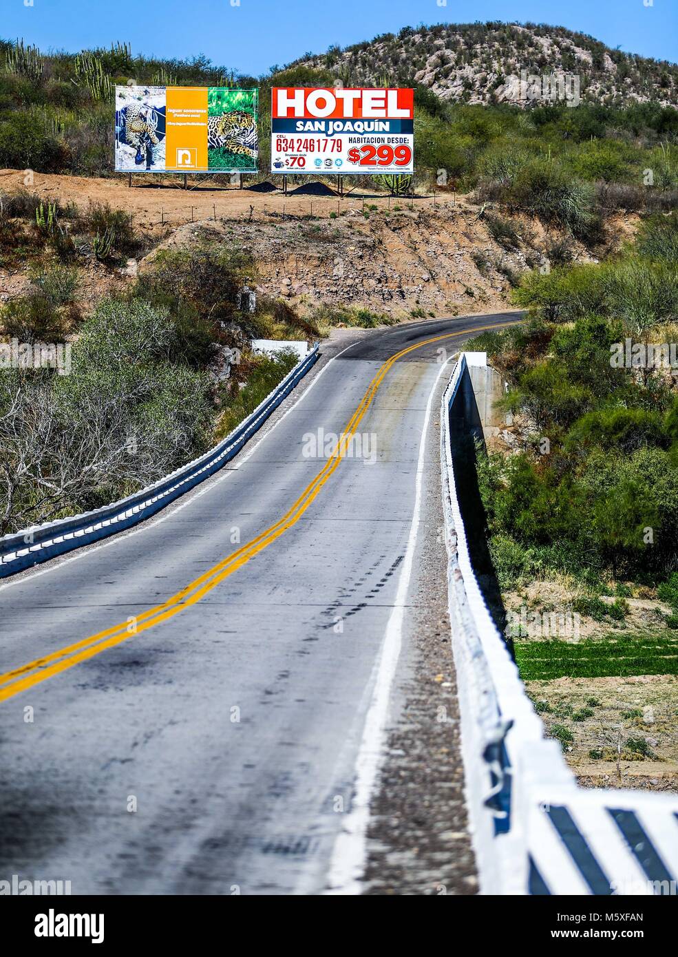 bridge and road that crosses the river. Entry and exit to the Moctezuma ...