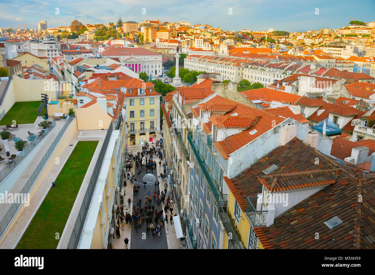 View of crowded portugal city hi-res stock photography and images - Alamy
